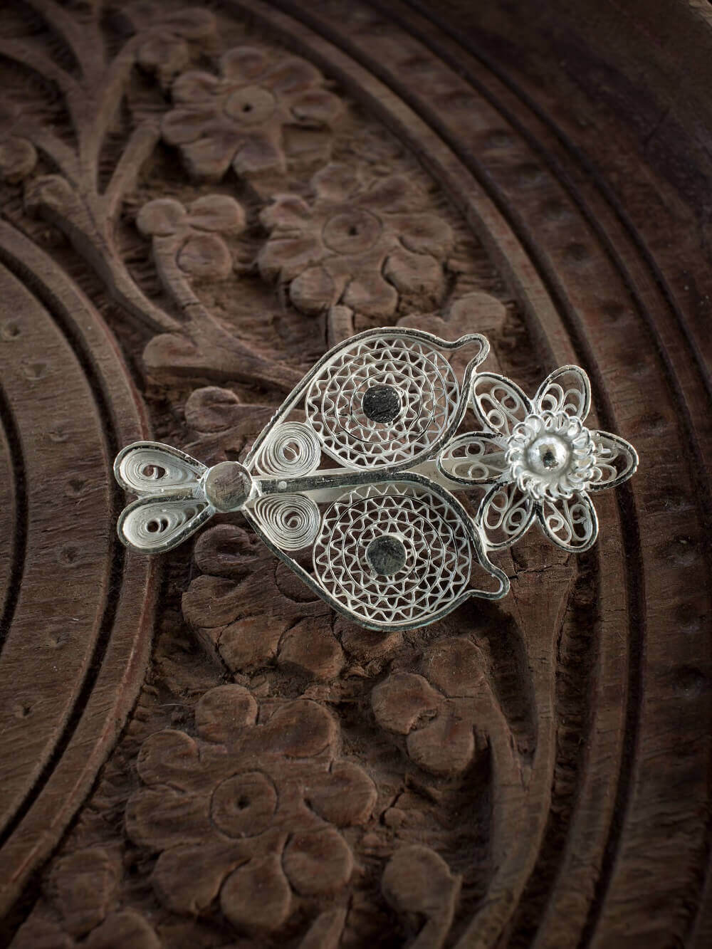 Silver Saree Pin online for women | Handmade Filigree | Silver Linings – Silverlinings