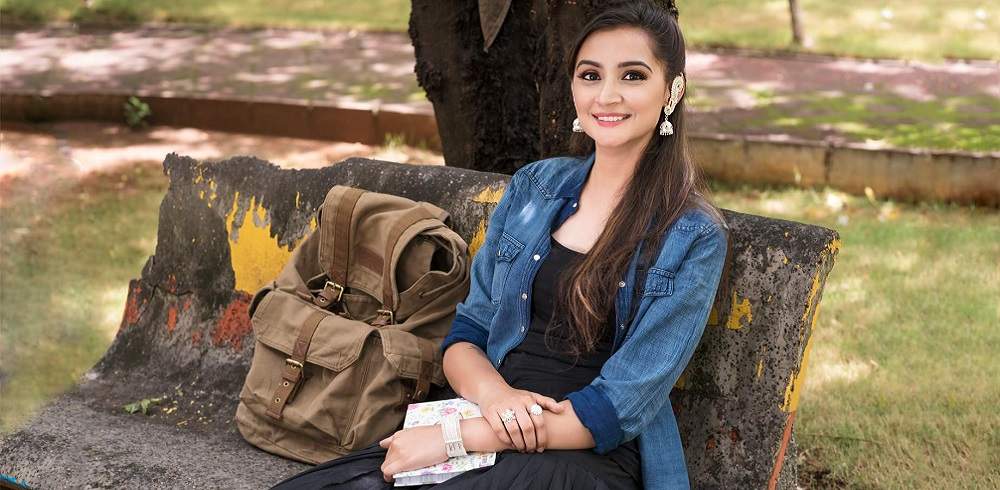 Buy College Jewellery Collection by Silver Linings – Silverlinings