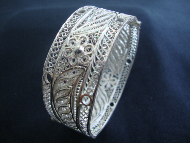Buy Silver Filigree Bangles for Women Online from Silver Linings ...