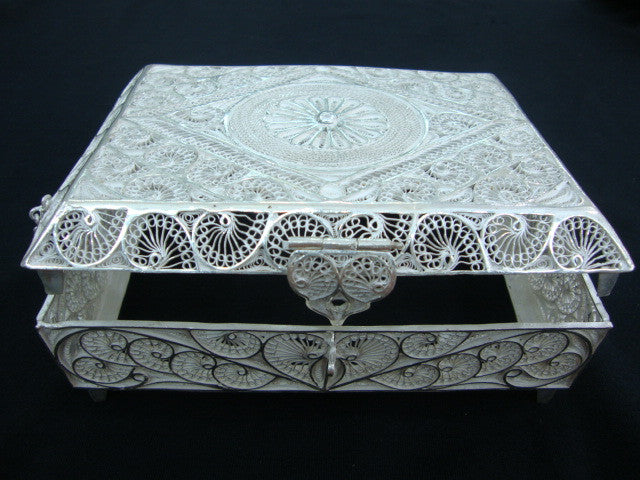 Shop for exclusive weddings gifts online â€“ Silver Filigree Cuttack ...