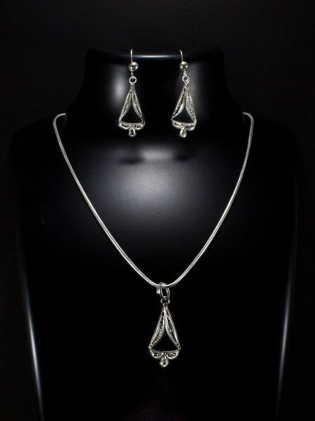 Silver Pendant online for women | Silverlinings | Handmade Filigree