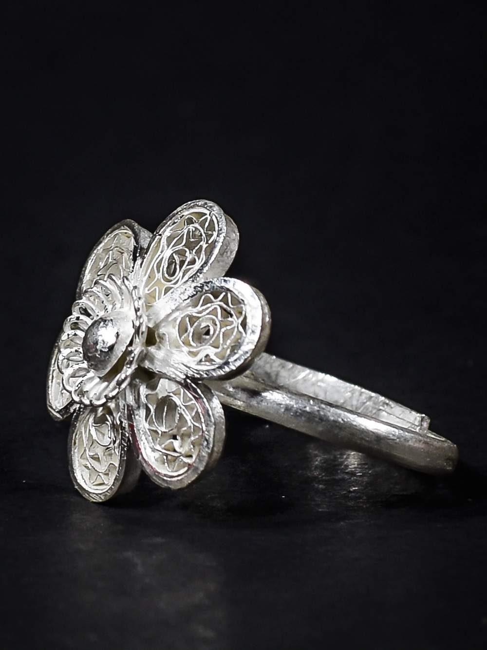 Silver Rings for Ladies by SilverLinings | Cuttack Filigree – Silverlinings