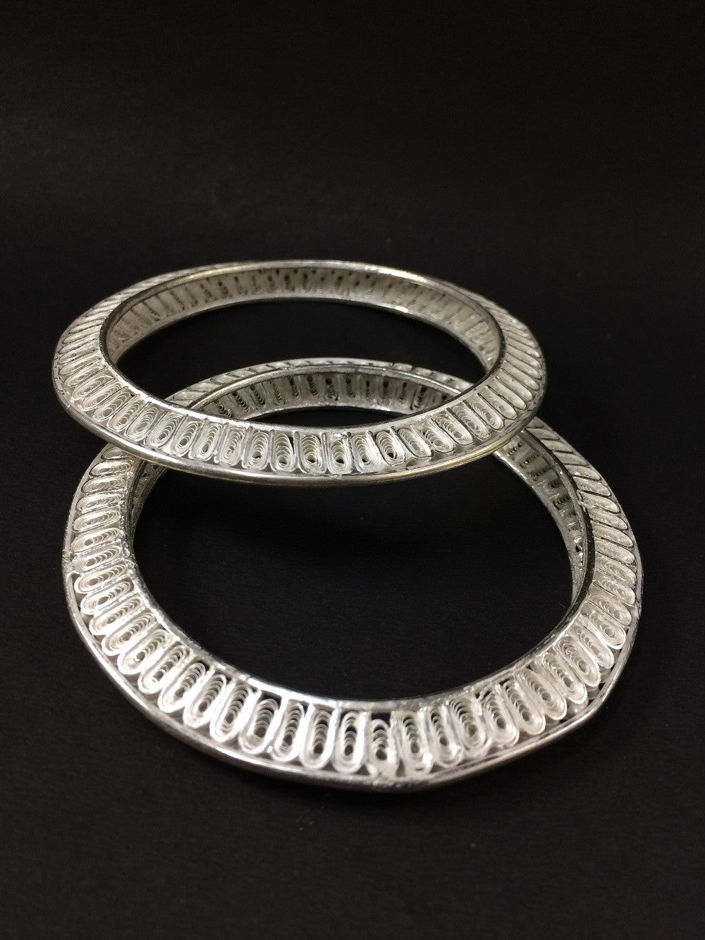 Buy beautiful Odissi Dance Bangles in Silver Filigree - Cuttack Orissa ...