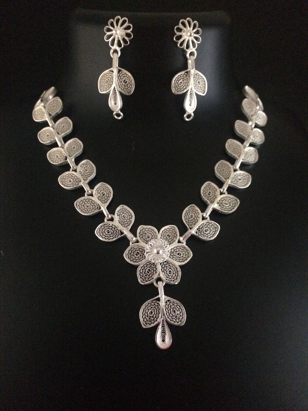 Silver Necklace online for women | Silverlinings | Odisha Filigree