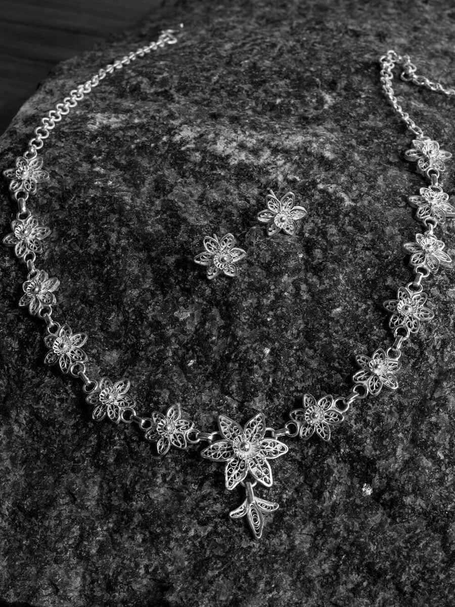 Silver Necklace sets online for women | Handmade Filigree – Silverlinings