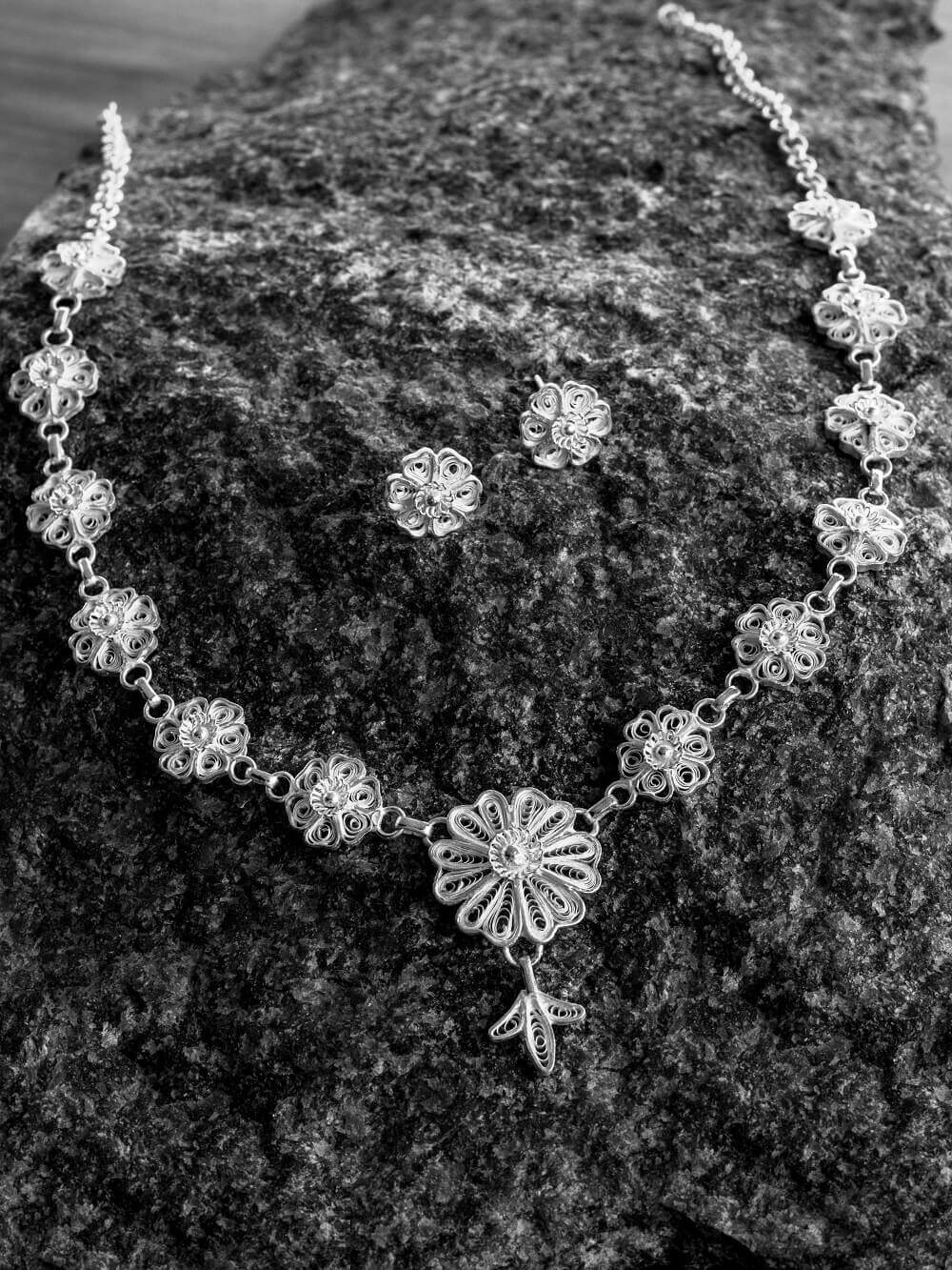 Silver Necklace Sets online for Women | Silver Linings Filigree ...