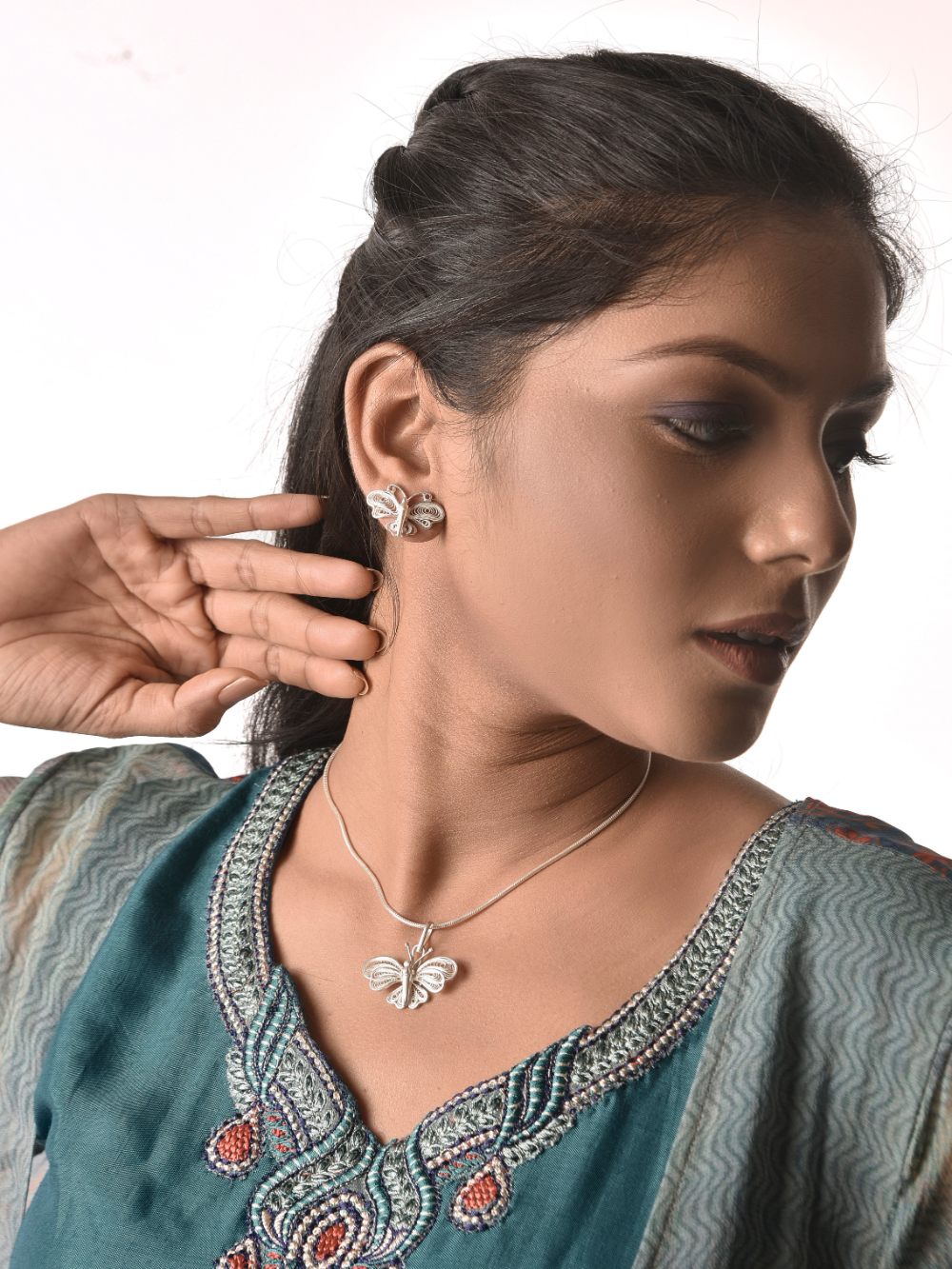 Silver Pendant sets online for women - Filigree Jewelry Silverlinings